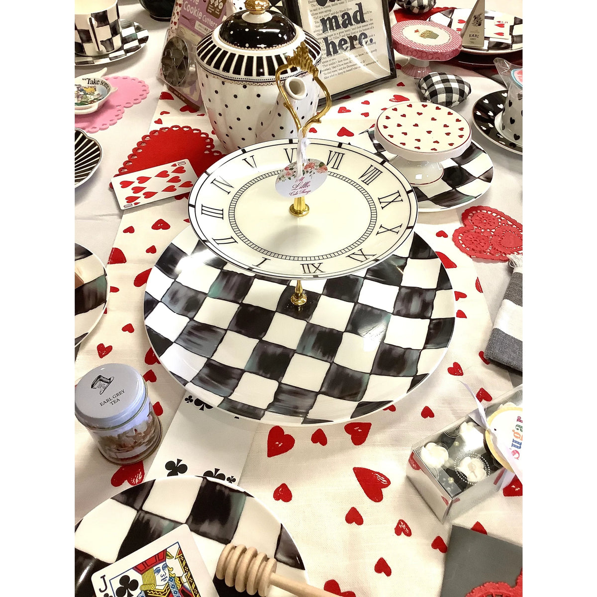 Alice in Wonderland Mad Hatter Tea Party Tiered Cake Stand – White ...